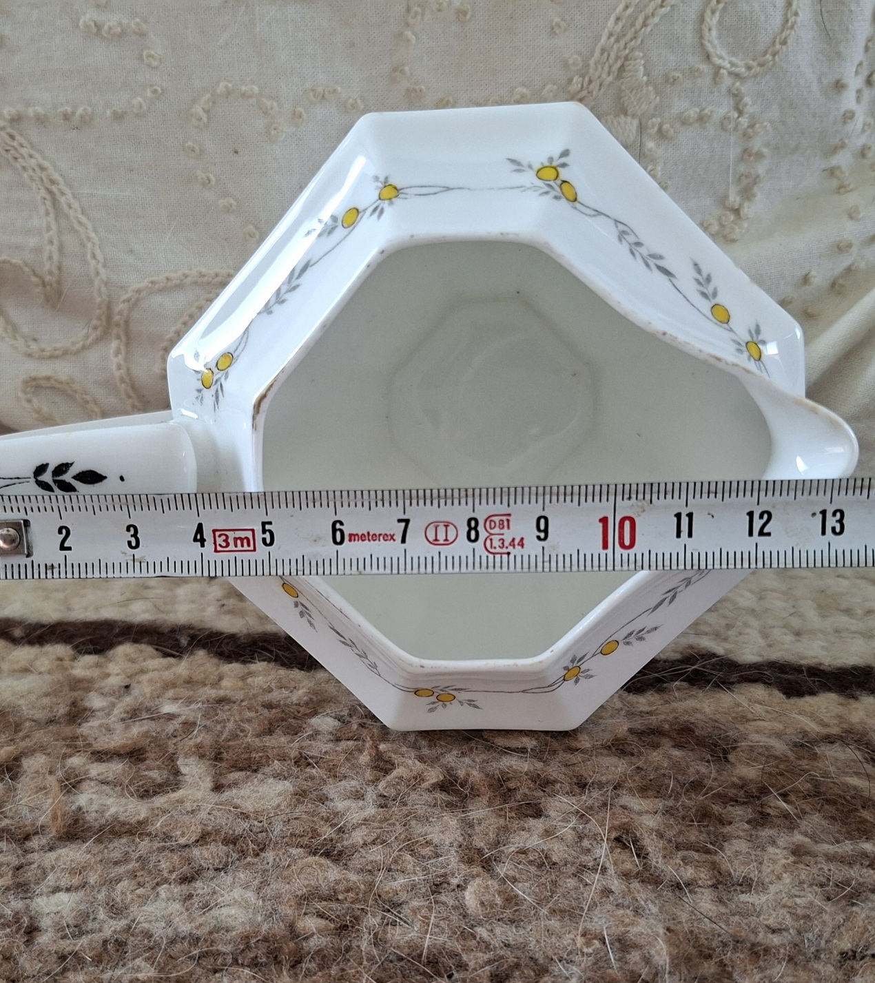 Shelly milk jug and 3 small tea plates - deco designs - The Bright Beetle