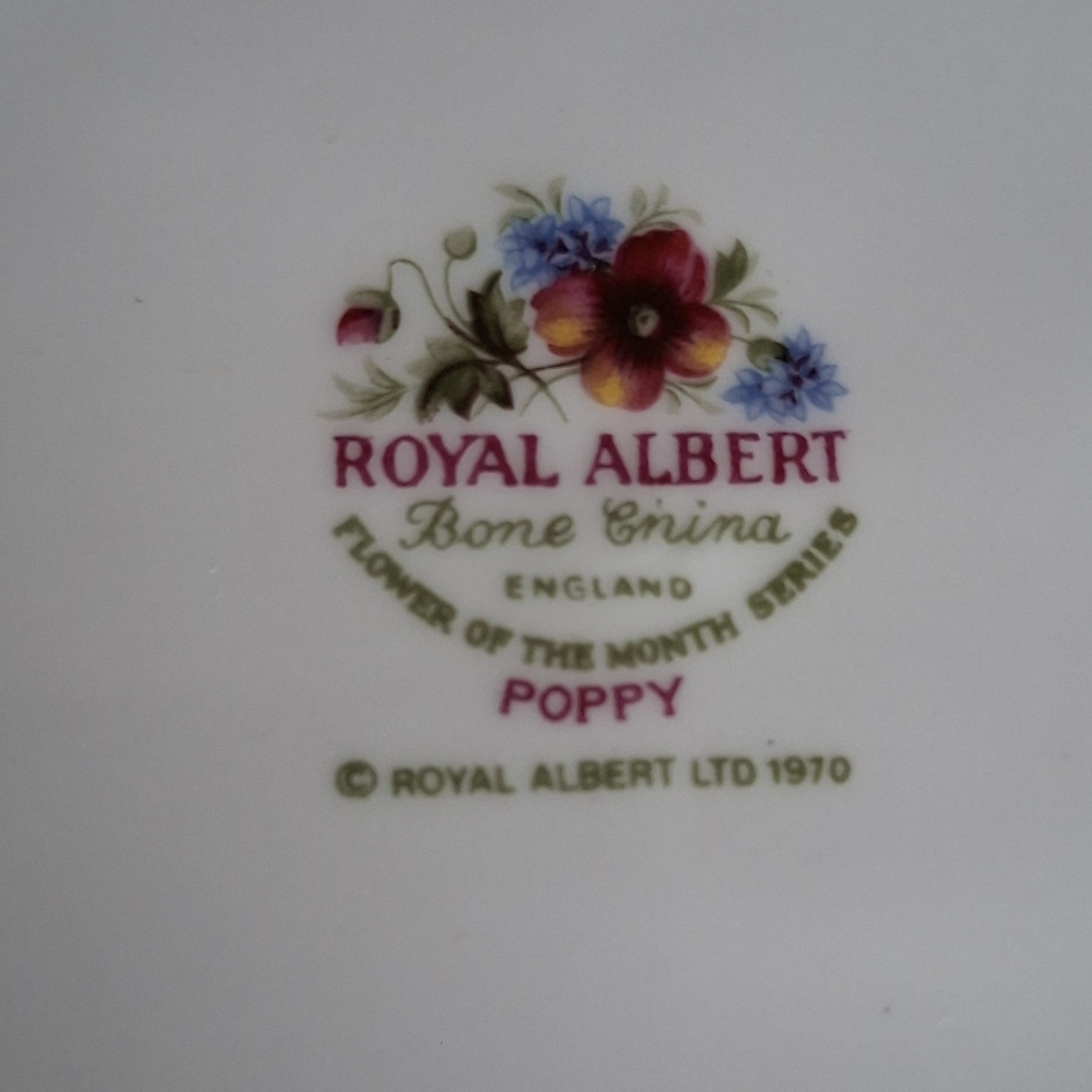 Royal Albert trio August flower of the month Poppy - The Bright Beetle